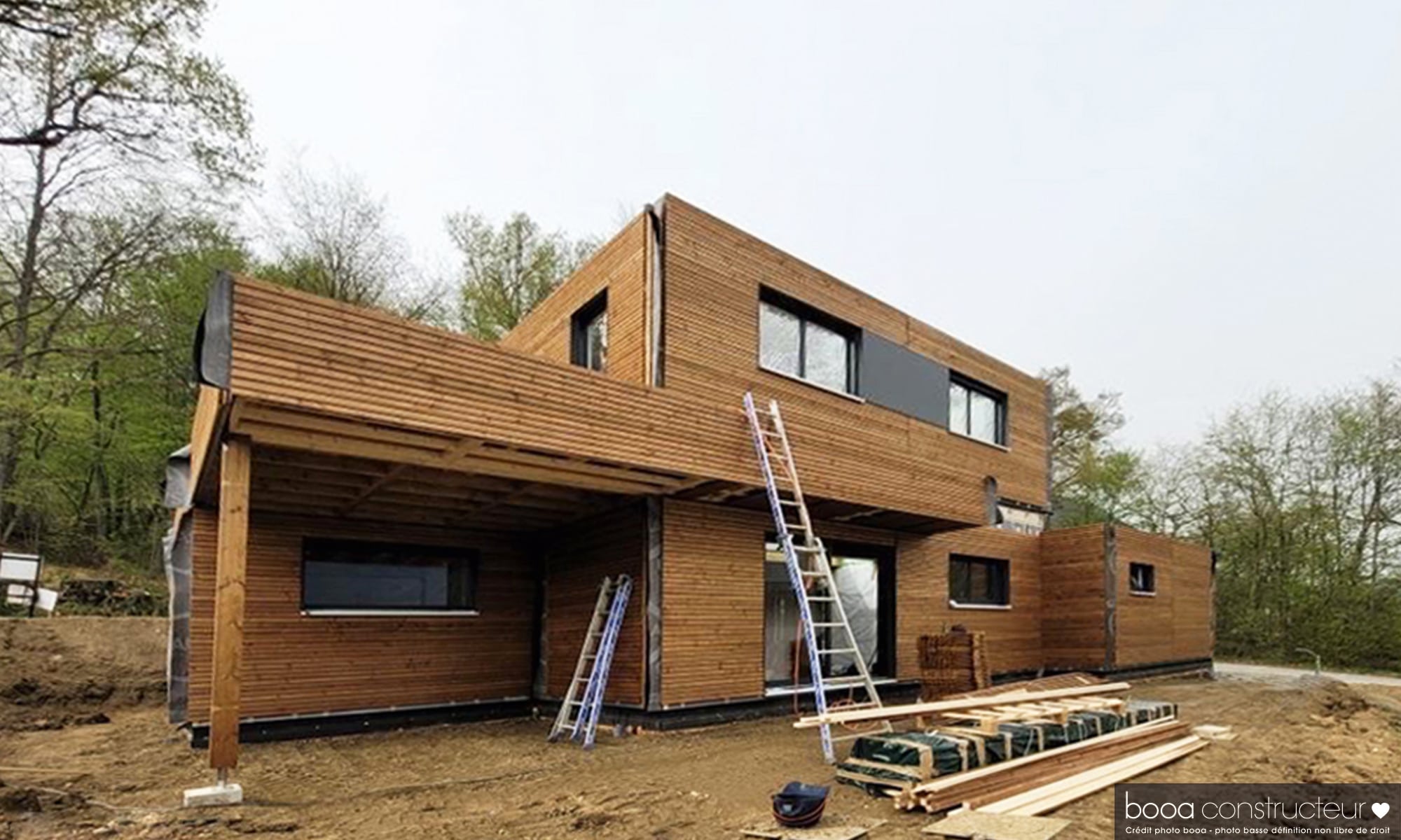 Pose d'une booa en Savoie - maisons booa Chambéry